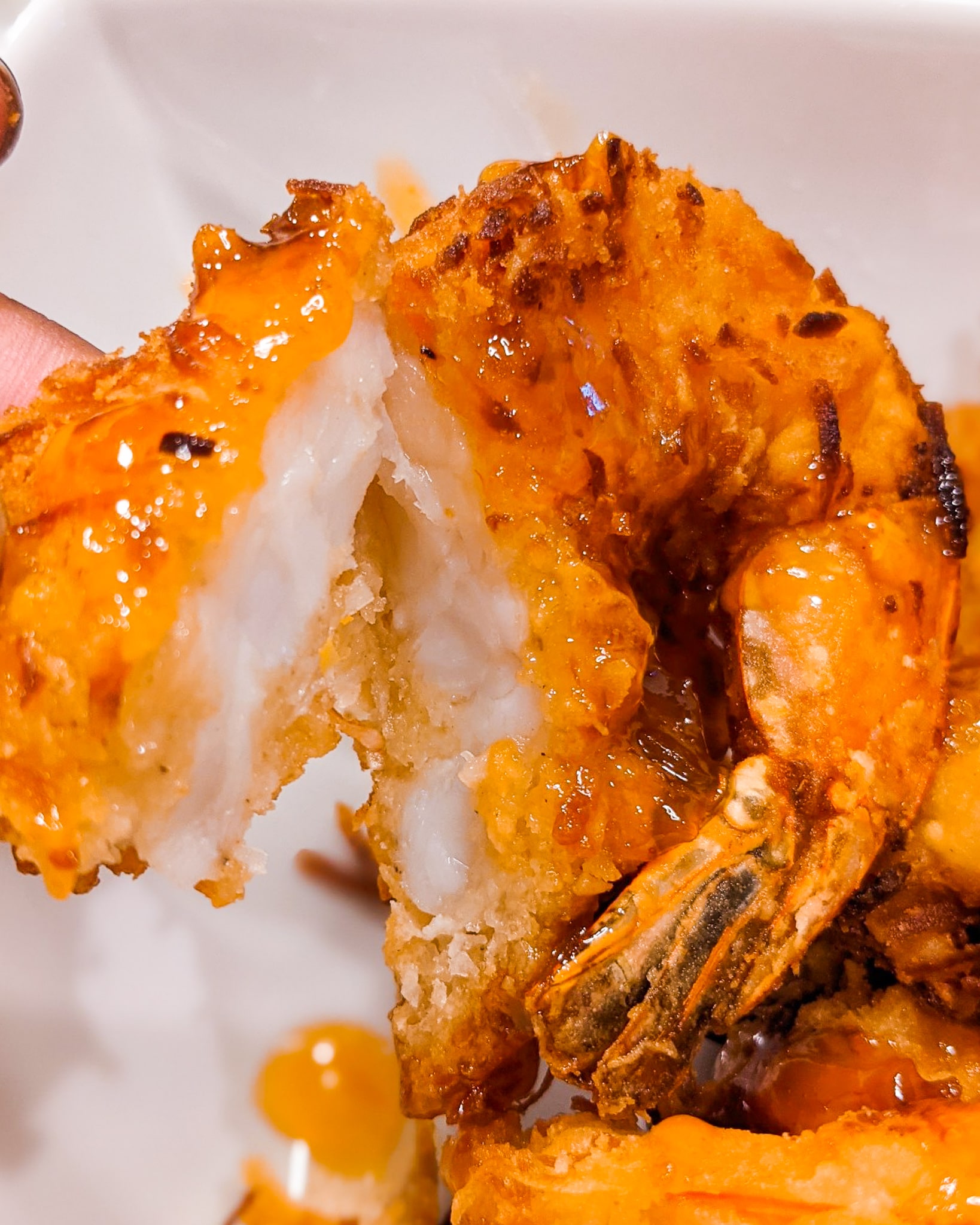 Crispy Coconut Shrimp with Spicy Apricot Dipping Sauce - thebuttababe.com